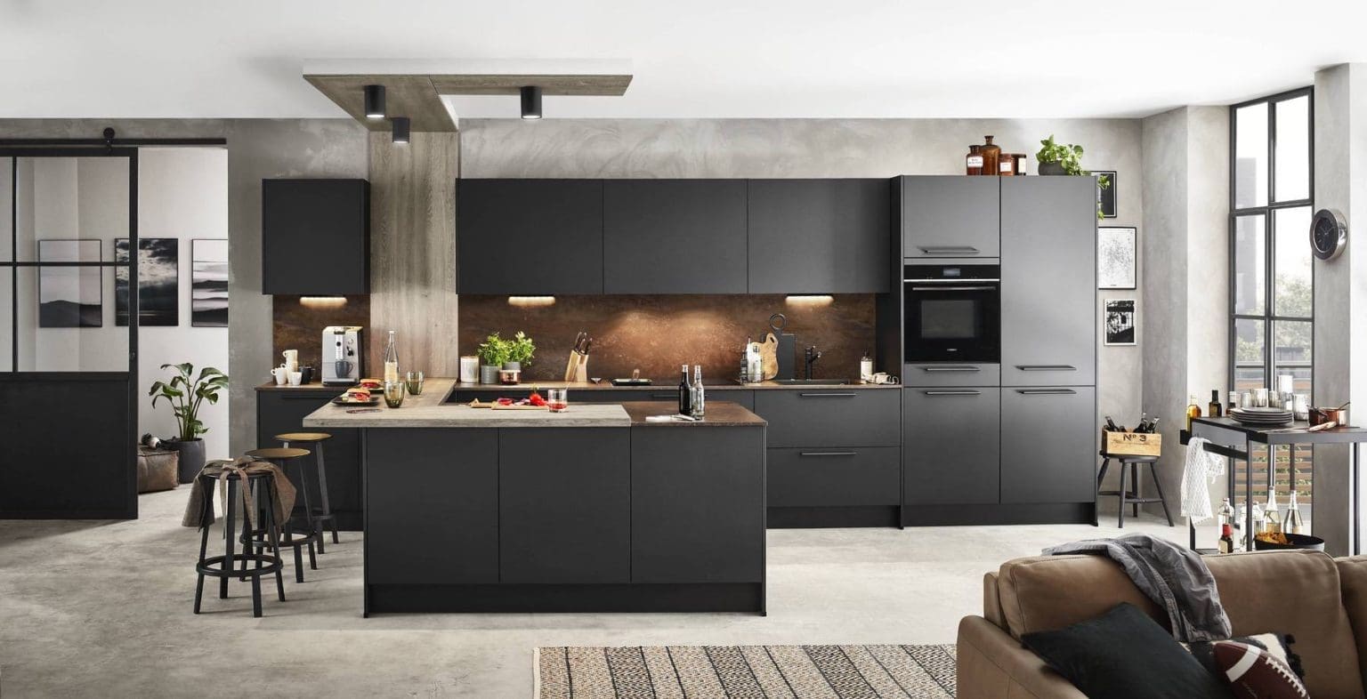 Technology in Modern Luxury Kitchens